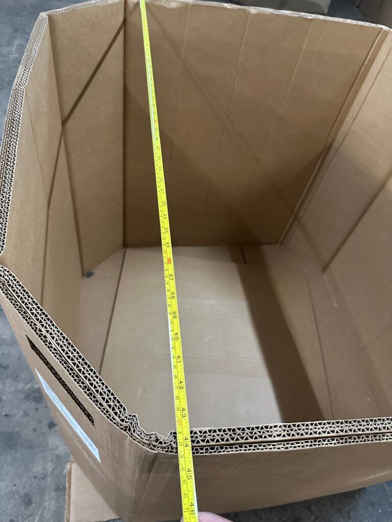 Used resin bulk gaylord bins (48" x 40" x 40") - 3-wall, 5-ply ...